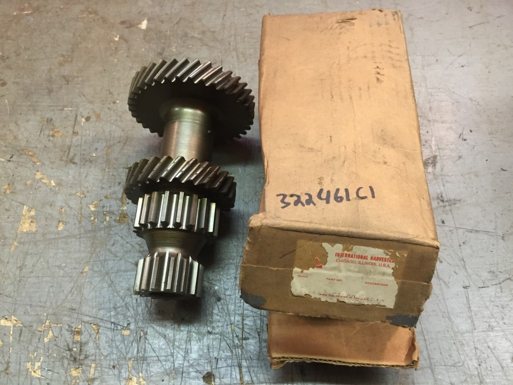 Scout 80 800 T90 3 speed transmission cluster gear - IH Scout