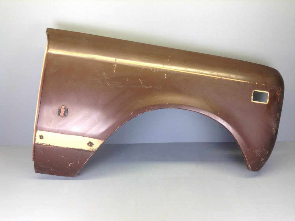 Scout II passenger side fender - good used - IH Scout