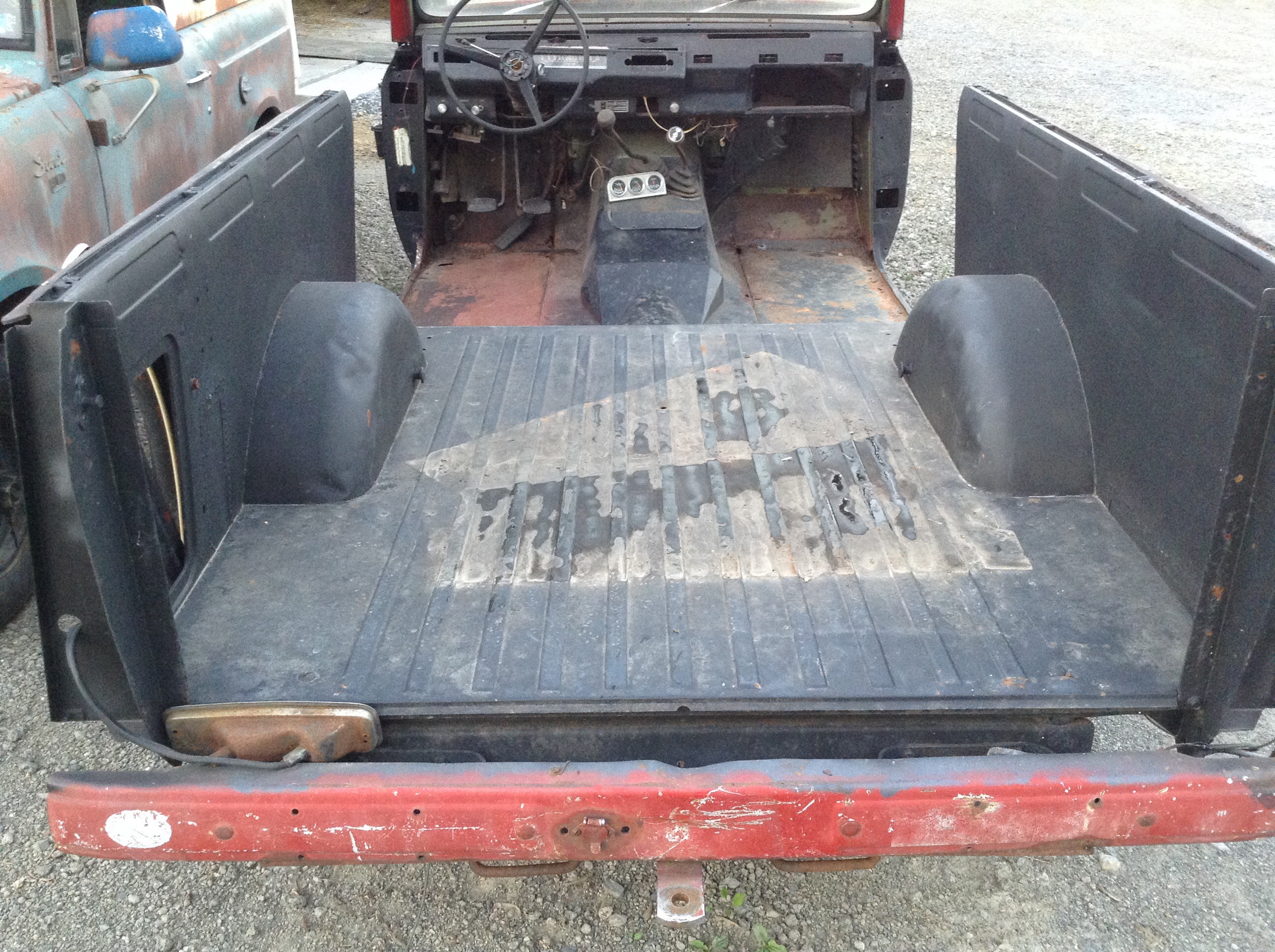 1972 Scout II project builder - decent tub - IH Scout