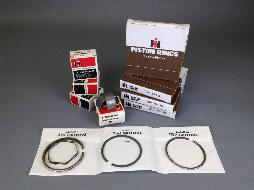 IH NOS FARMALL CUB ENGINE RINGS BEARINGS KIT - C60 ENGINE - IH Scout