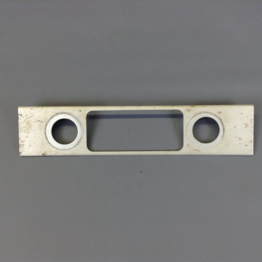 SCOUT 800 RADIO PLATE - IH Scout