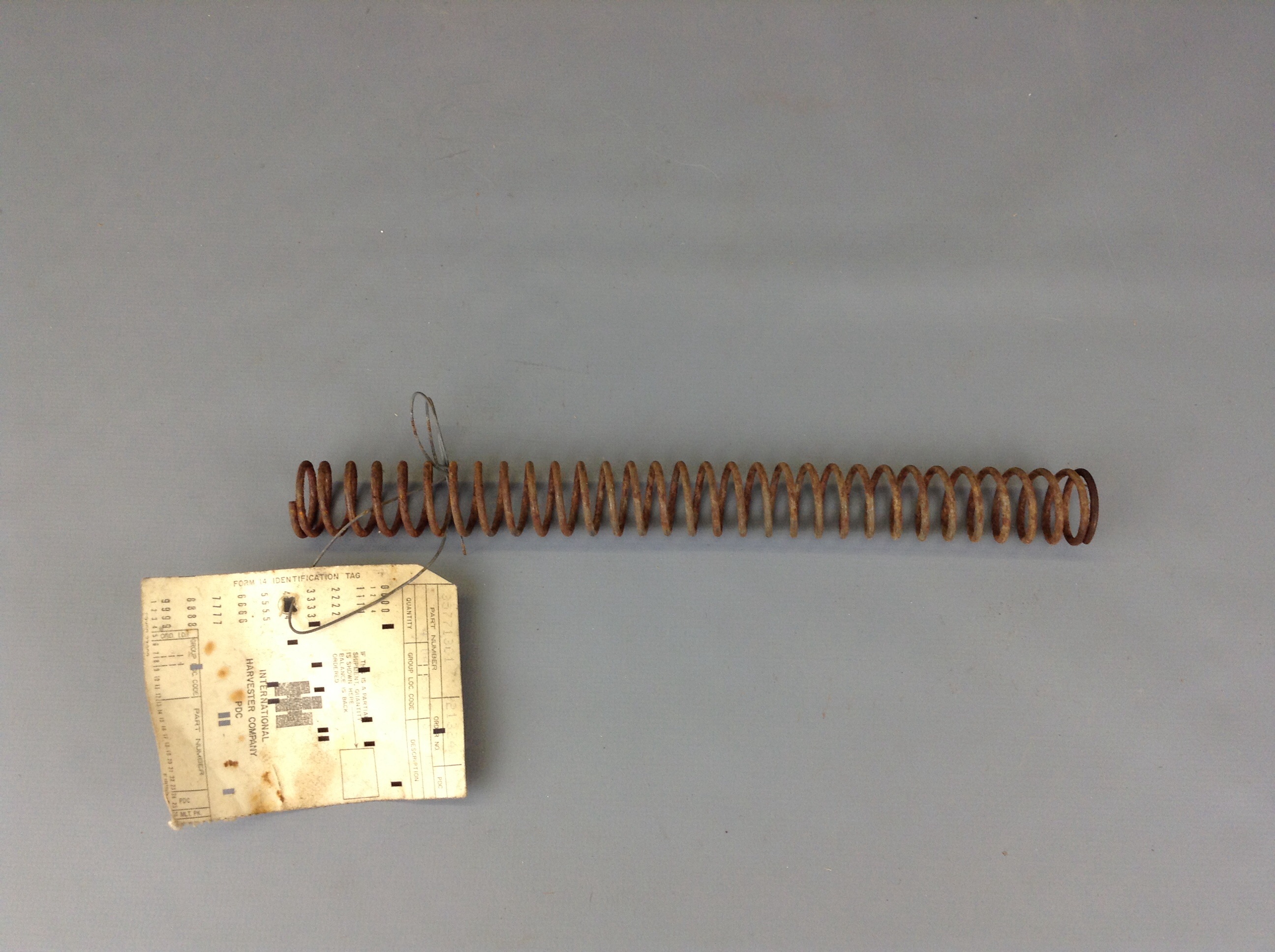 IH NOS PARKING BRAKE RETURN SPRING - SCOUT II - IH Scout