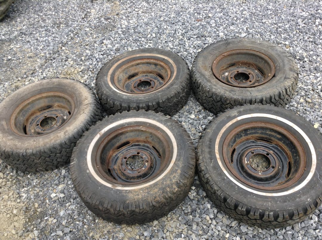 Scout 80 800 OEM steel wheels set 1961-71, used - IH Scout