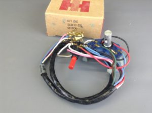 NOS turn signal switch 363433C91 - IH Scout
