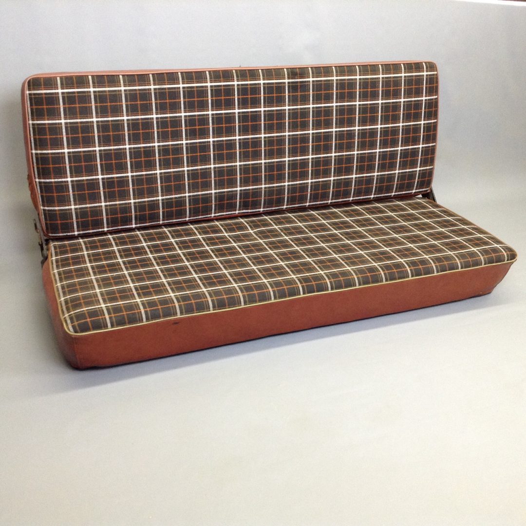 Scout Traveler Russett Plaid Rear Bench Seat - IH Scout