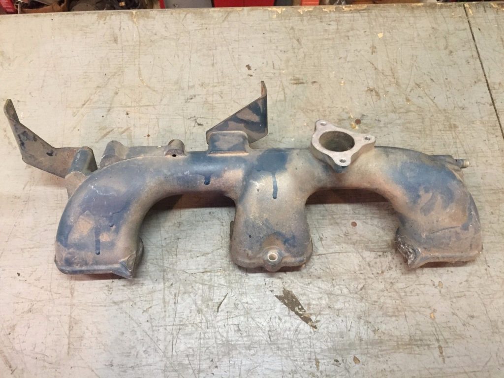SCOUT II TERRA TRAVELER NISSAN DIESEL SD33T INTAKE MANIFOLD - IH Scout