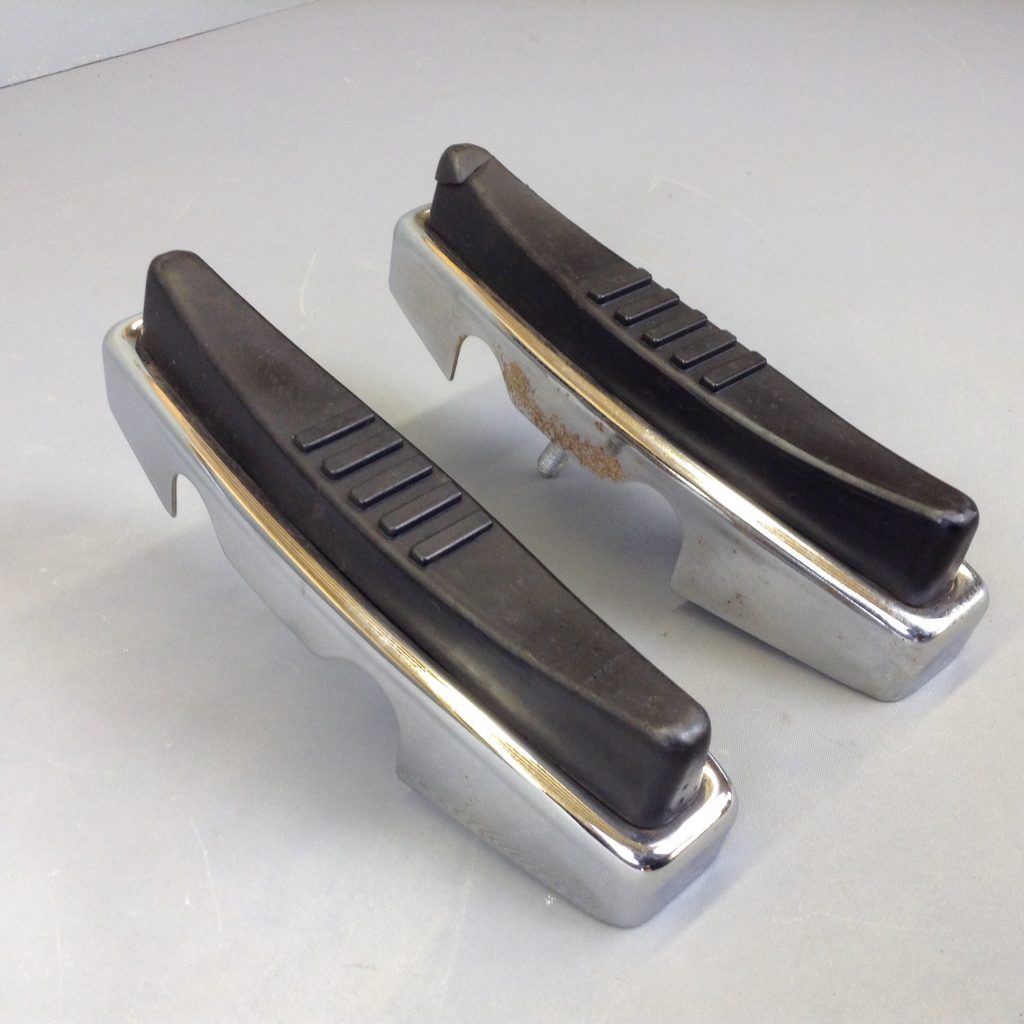 Scout 80 800 Bumper Guards - IH Scout