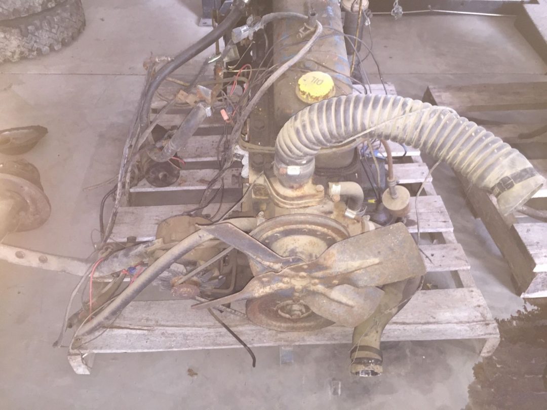6 CYLINDER BG241 ENGINE - IH Scout