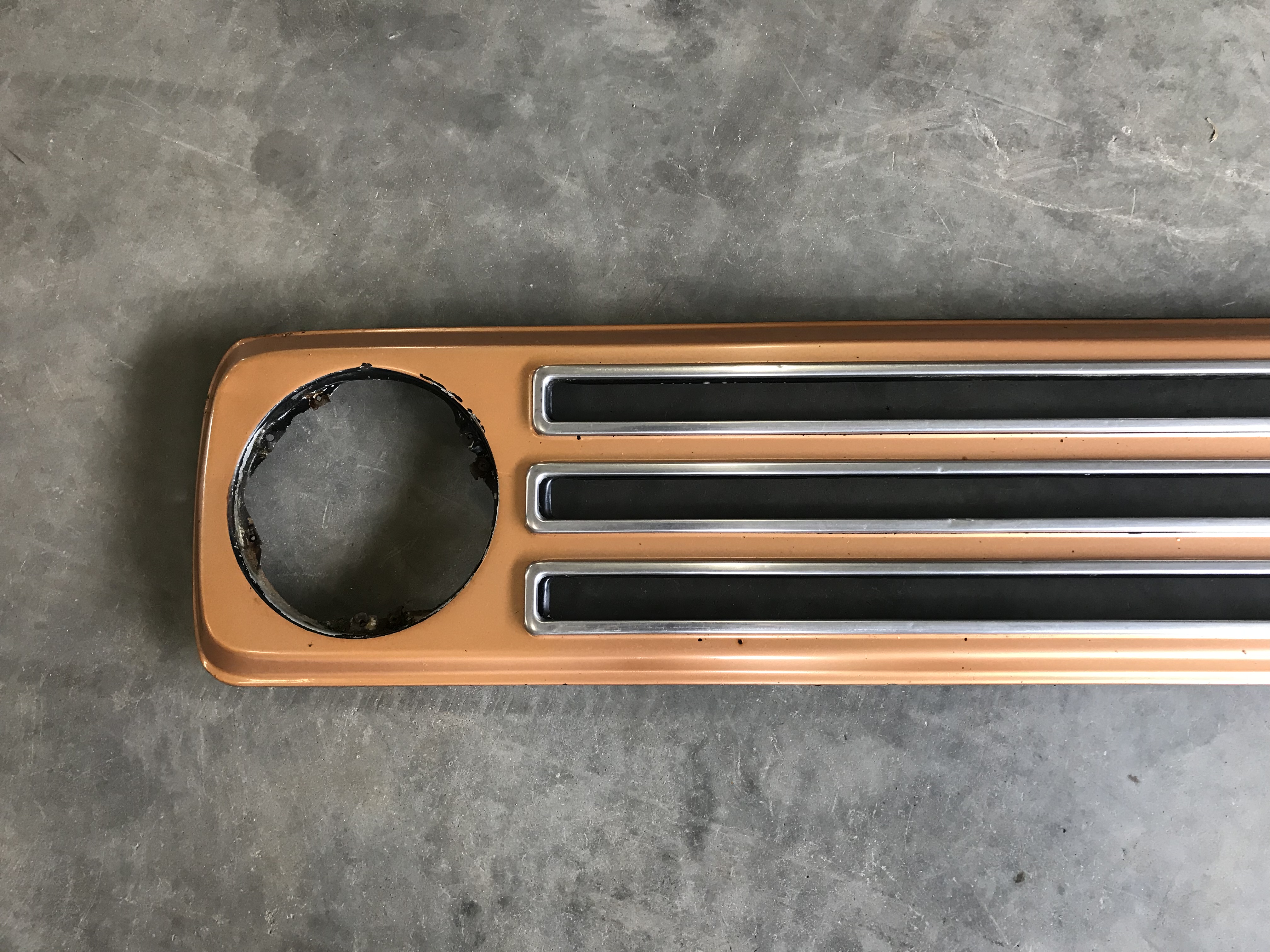 1971-1972 Scout Grille - IH Scout