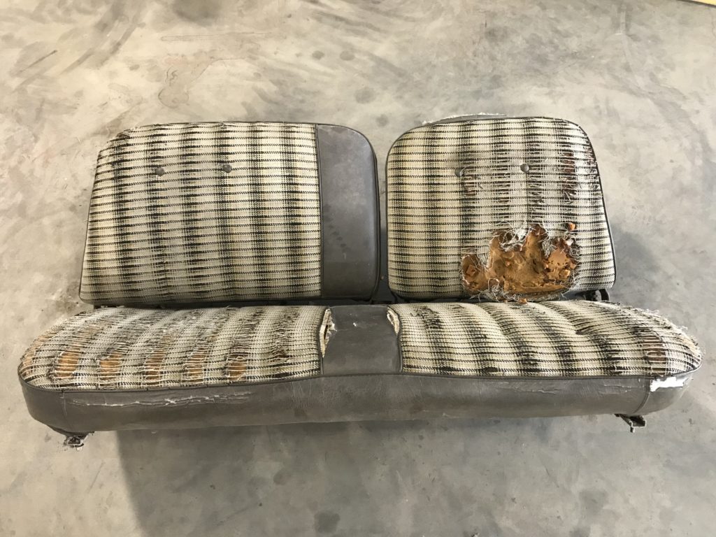 Scout II Bench Seat - complete used. - IH Scout