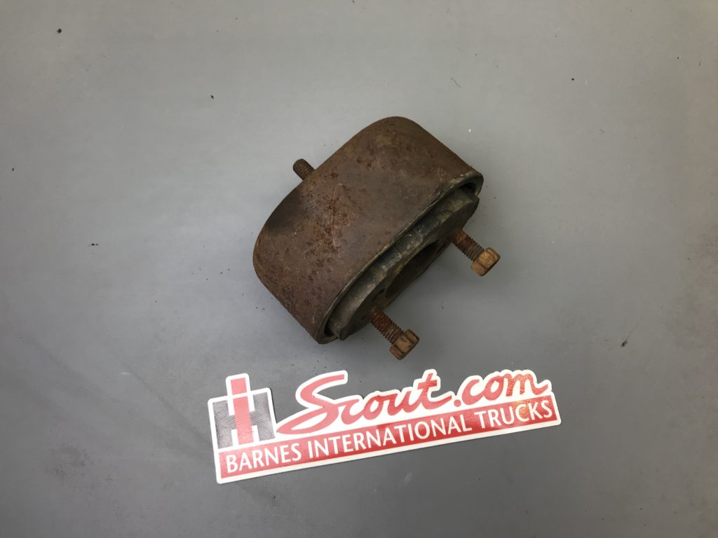 Engine Mount for Scout 800 w/ V8 or Scout II 4cyl or V8 & Diesel - IH Scout