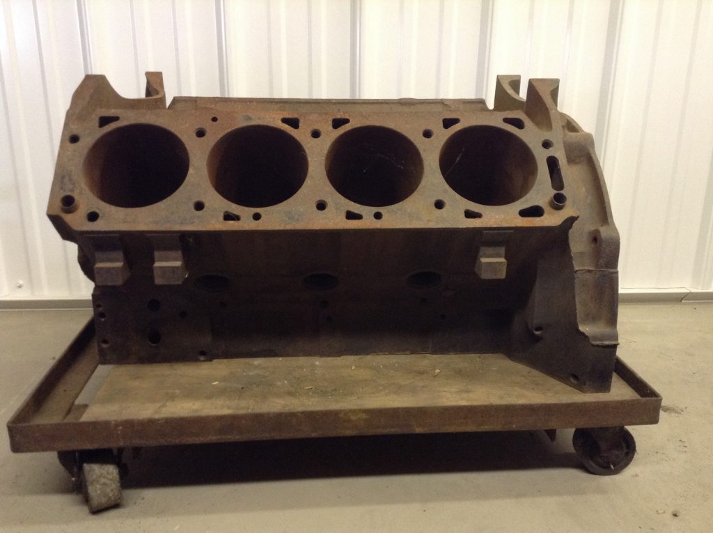 392 Improved Cooling Engine Block - IH Scout