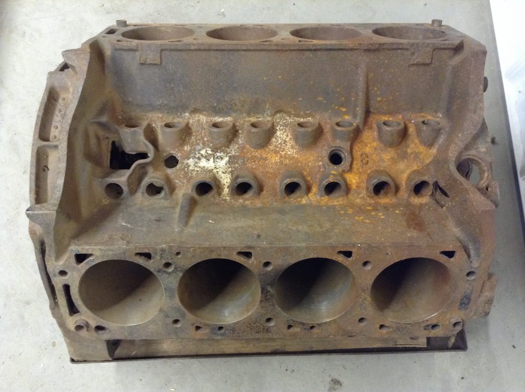 392 Improved Cooling Engine Block - IH Scout
